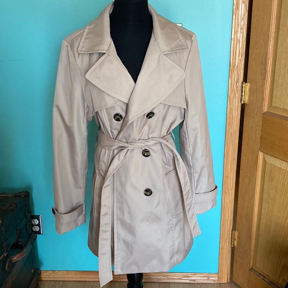 Covington | Jackets & Coats | Covington Ladies Rain Trench Coat Nice ...